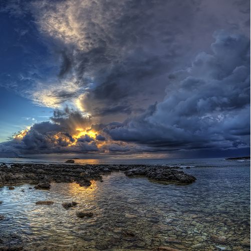 Visions d’Apocalypse by Girolamo’s HDR Photos | LogoMyWay