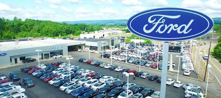Ford Logo and the History of the Company | LogoMyWay